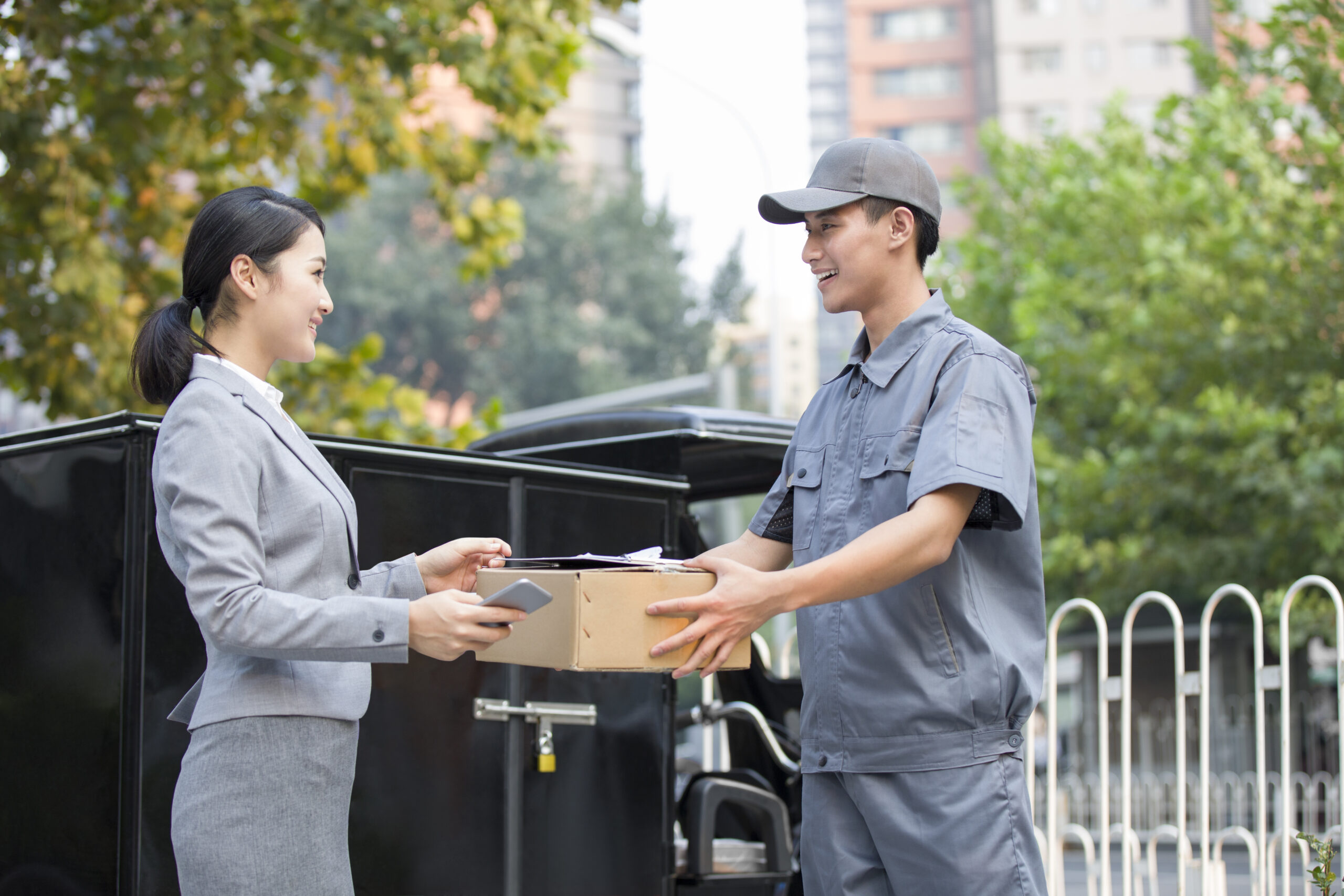 Same-Day Delivery Best Practices: Fulfill Customer Expectations in Real ...