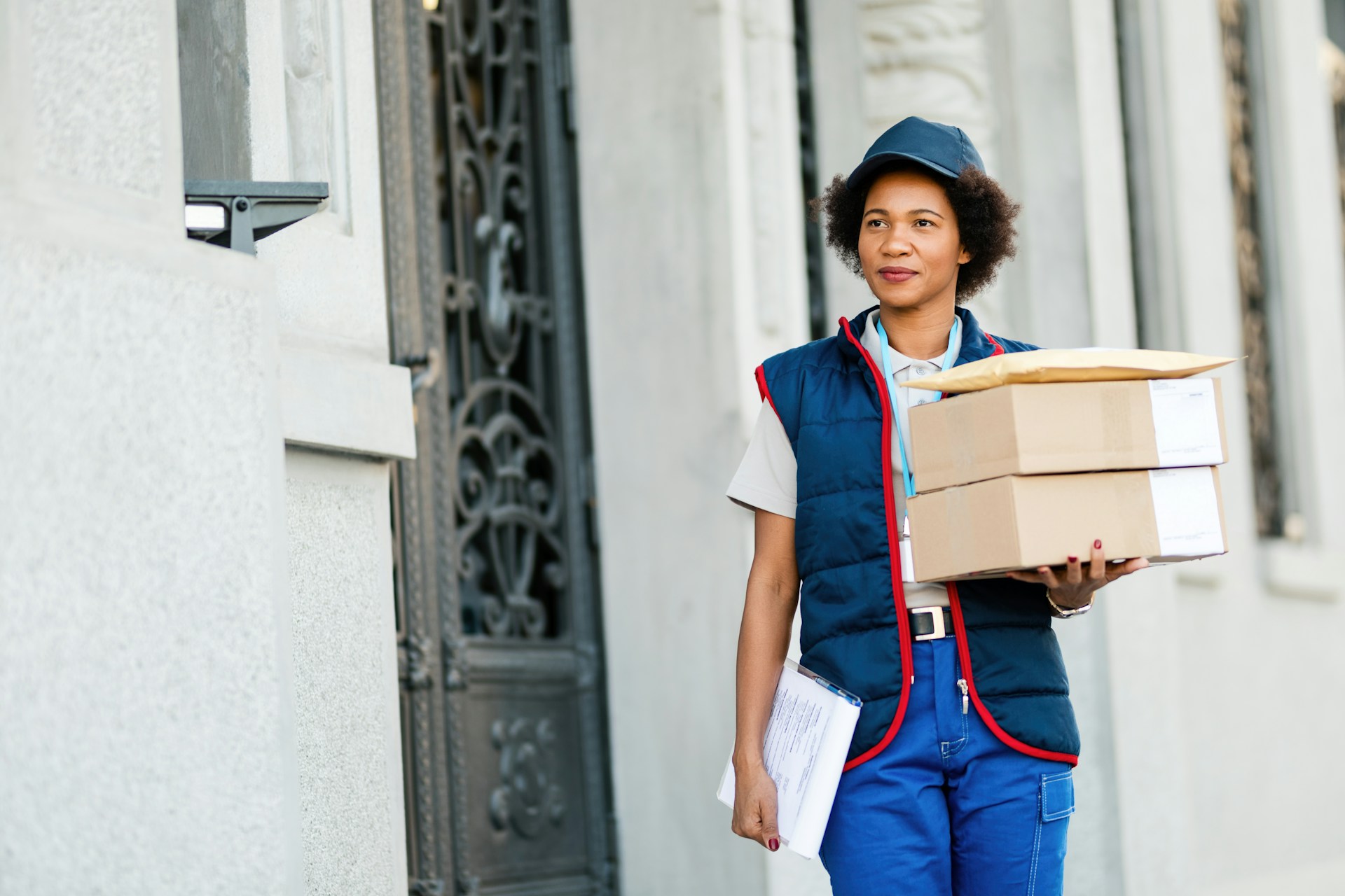 Talking About Local Delivery Services With Friends or Family
